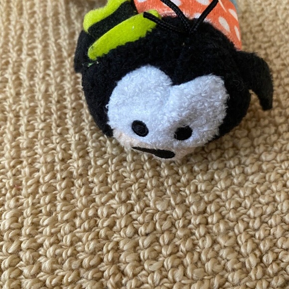 Disney | Toys | Disney Tsum Tsum Goofy Mini Plush | Poshmark